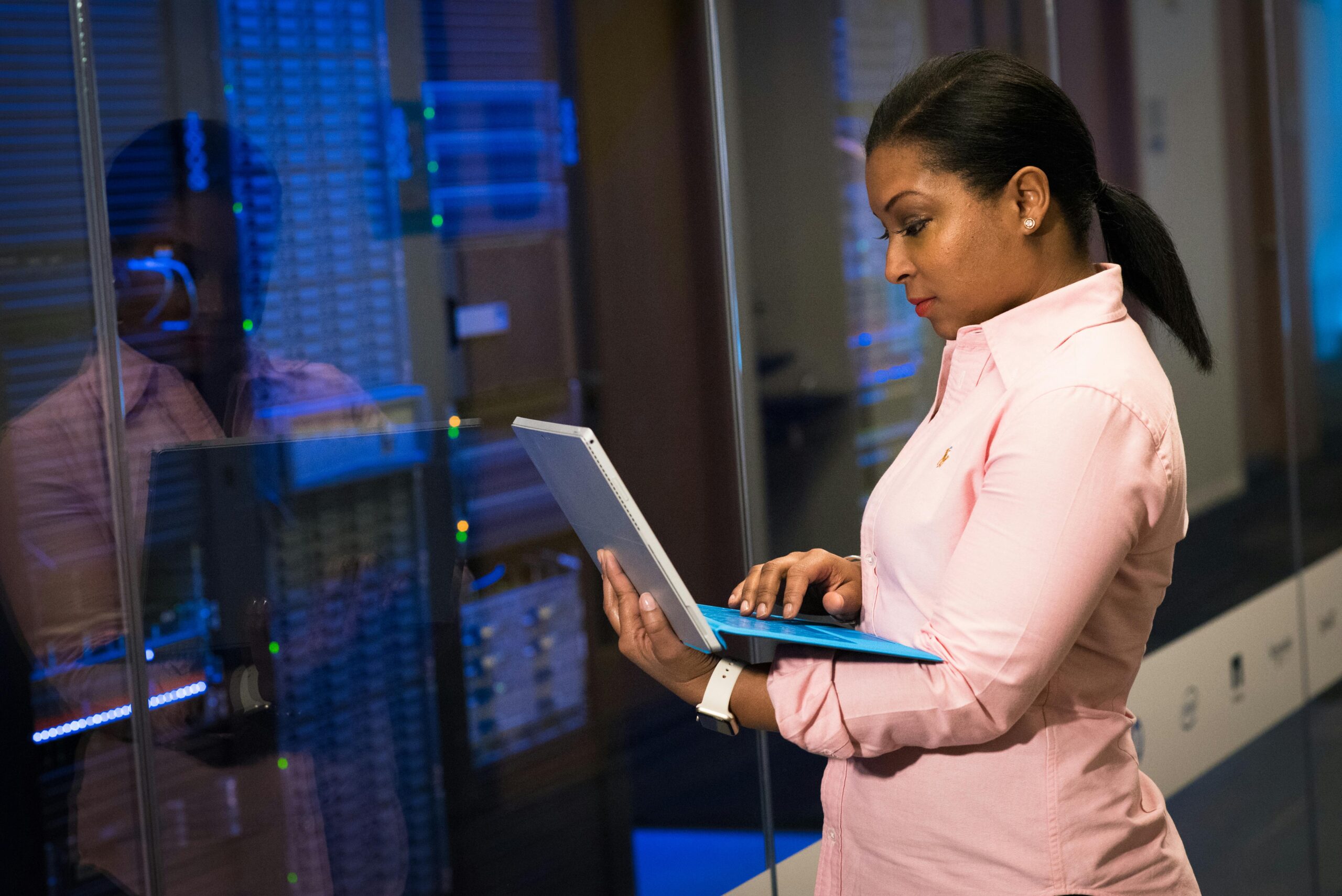 Using Data to Shape Your Content Strategy: How Data Analytics Can ...